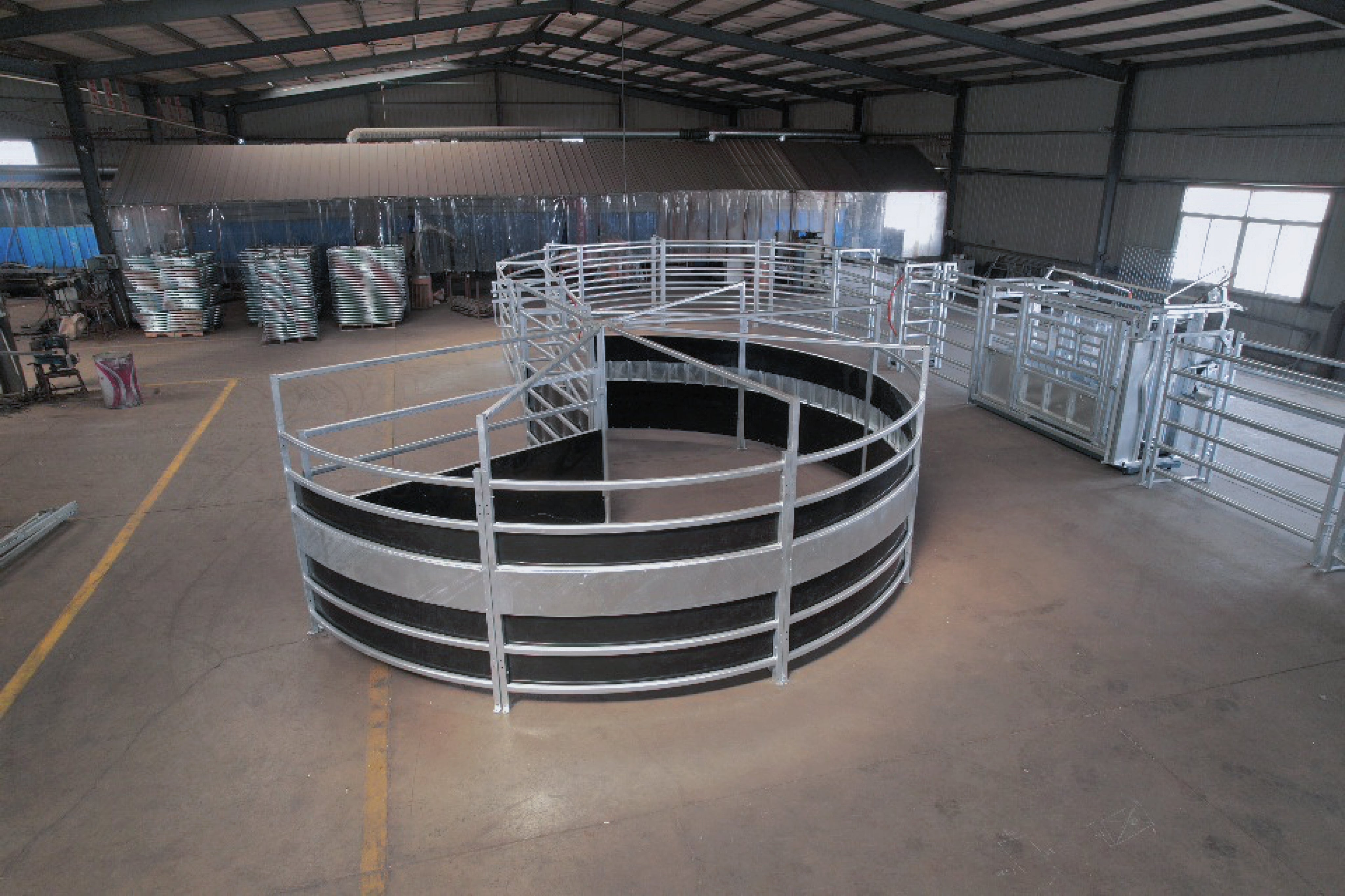 Cattle 6m diameter curved race HOT DIPPED GAL – Steel Save